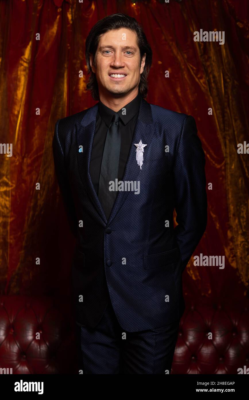 Vernon kay hi-res stock photography and images - Alamy