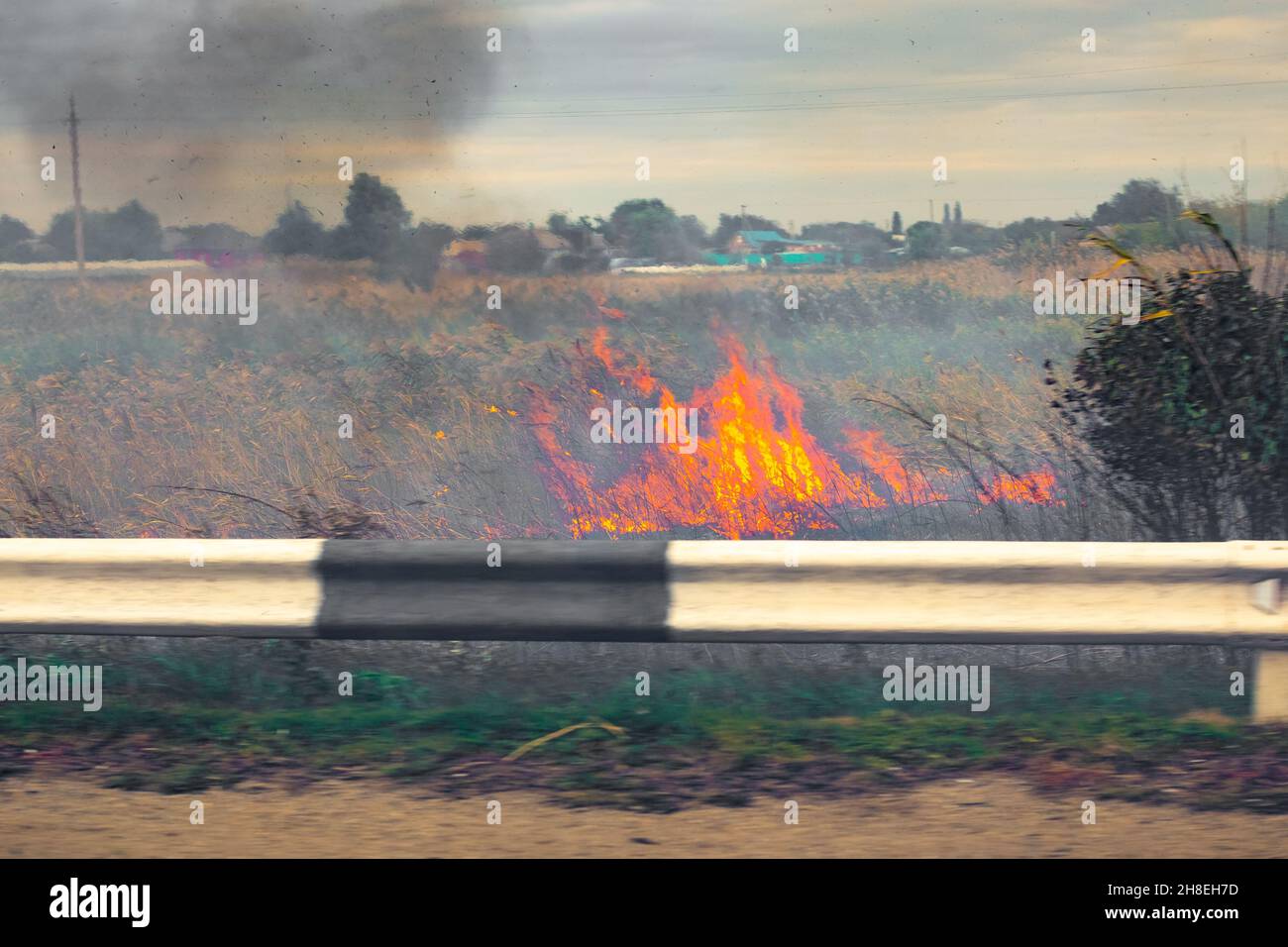 Fire burning side of road hi-res stock photography and images - Alamy