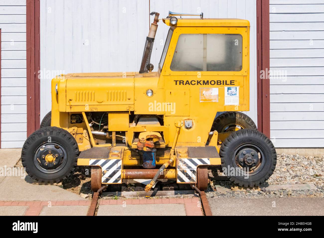 Track maintenance vehicle hi-res stock photography and images - Alamy