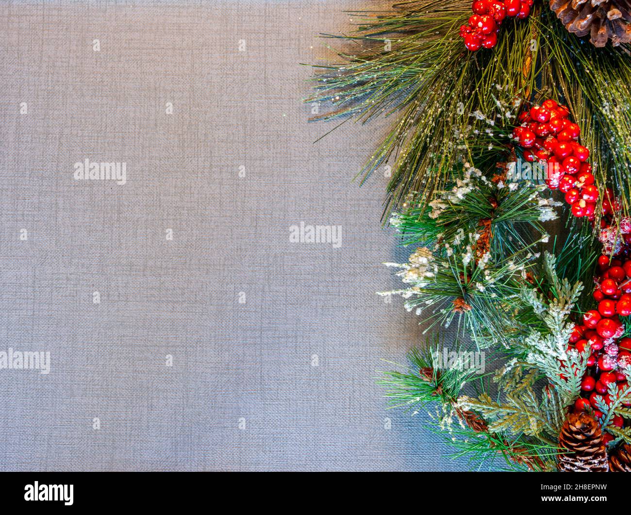 Fake plastic pine needles hi-res stock photography and images - Alamy
