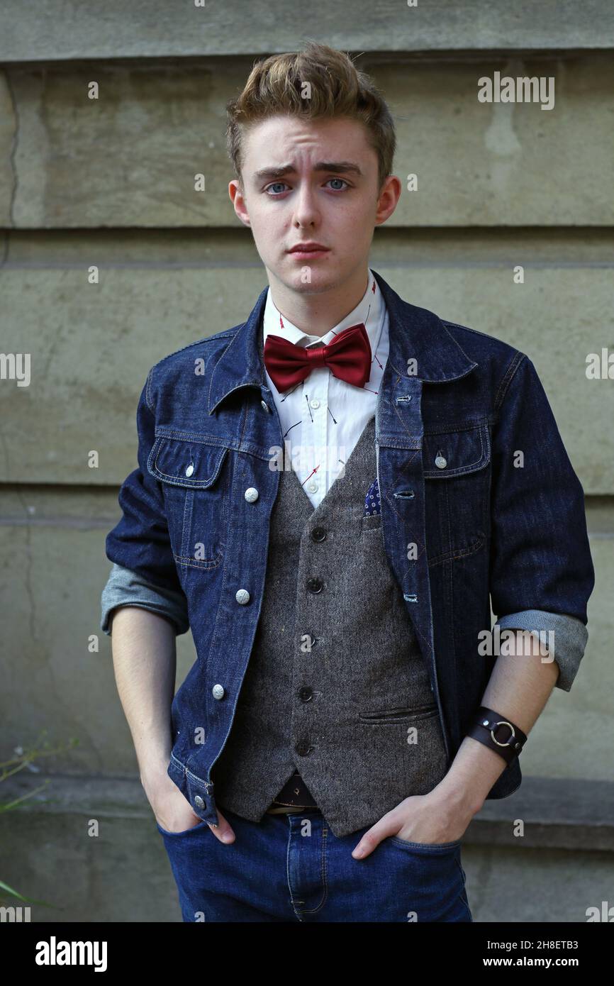 London male model hi-res stock photography and images - Alamy