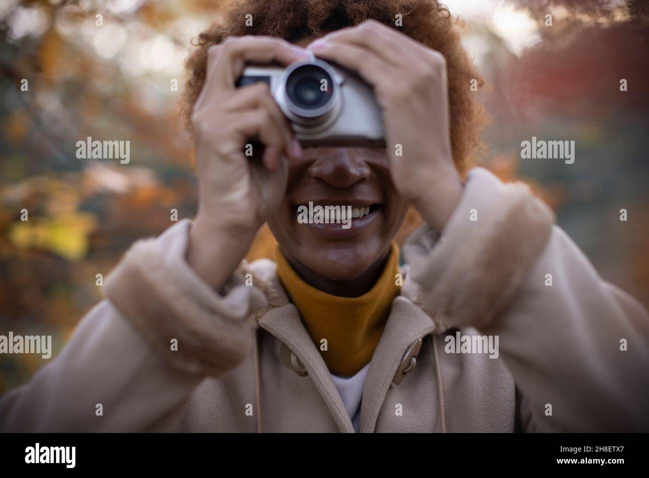 Using digital camera hi-res stock photography and images - Alamy