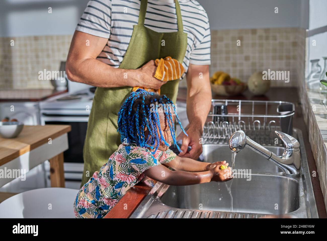 Hand washing sink hi-res stock photography and images - Alamy