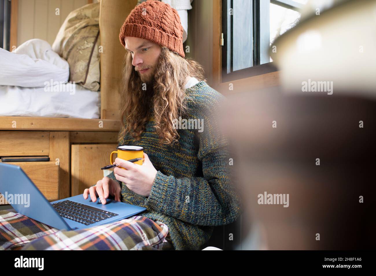 Man rental hi-res stock photography and images - Alamy