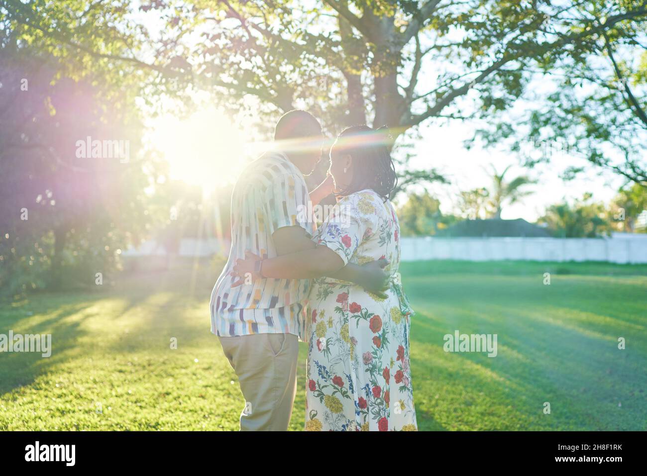 Summer dancing hi-res stock photography and images - Alamy
