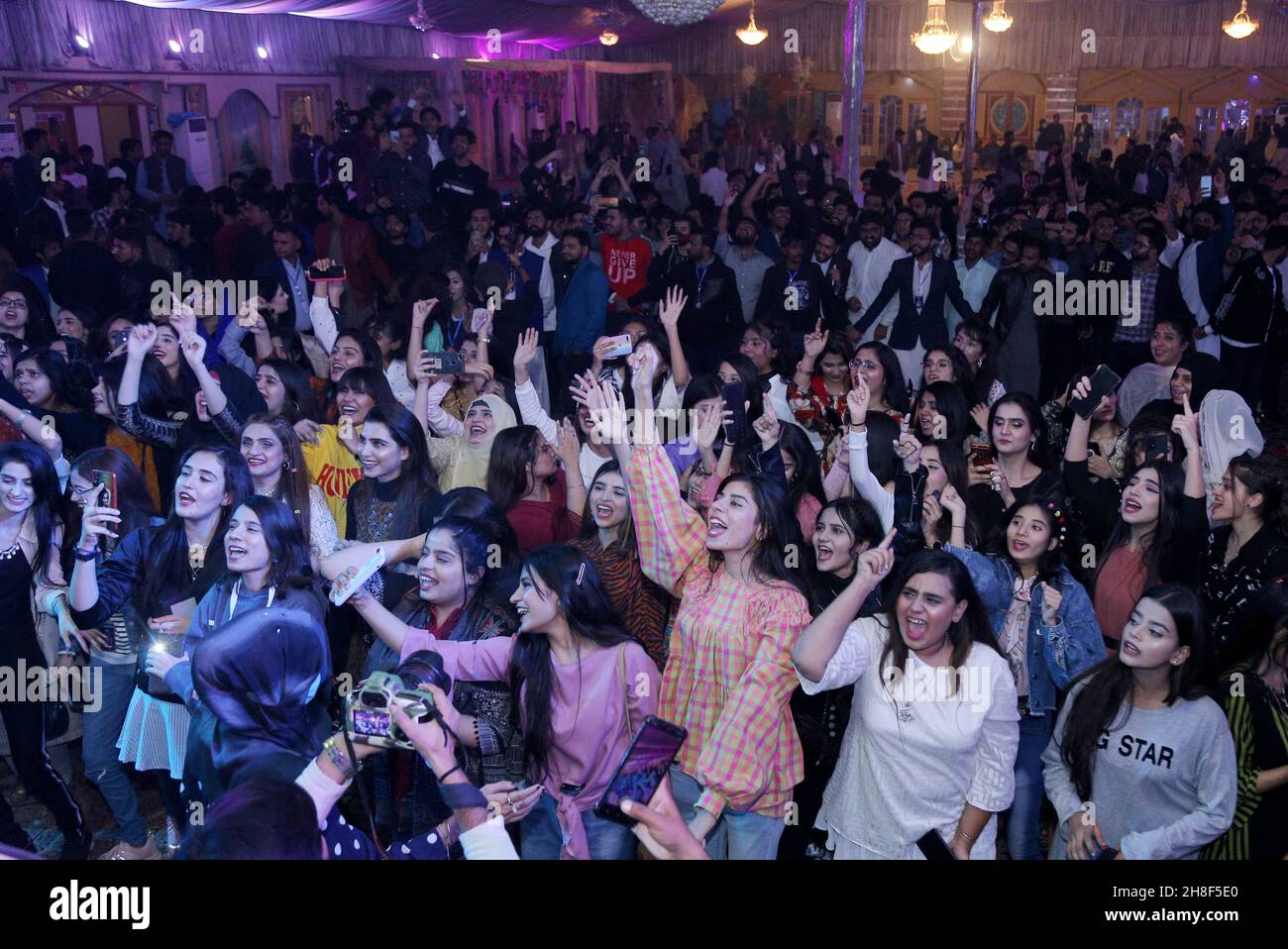 Roxen band hi-res stock photography and images - Alamy