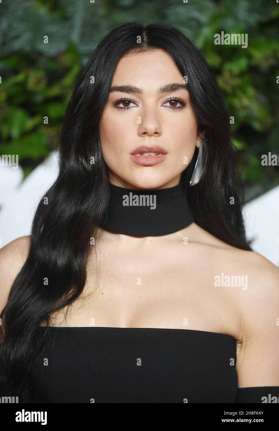 London, UK. 29th Nov, 2021. British singer Dua Lipa attends The Fashion ...