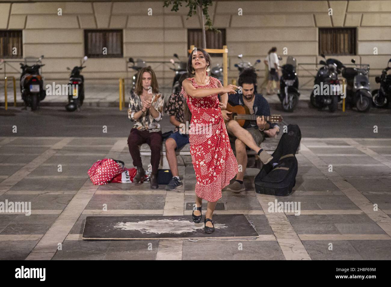 Zapateado dance hi-res stock photography and images - Alamy