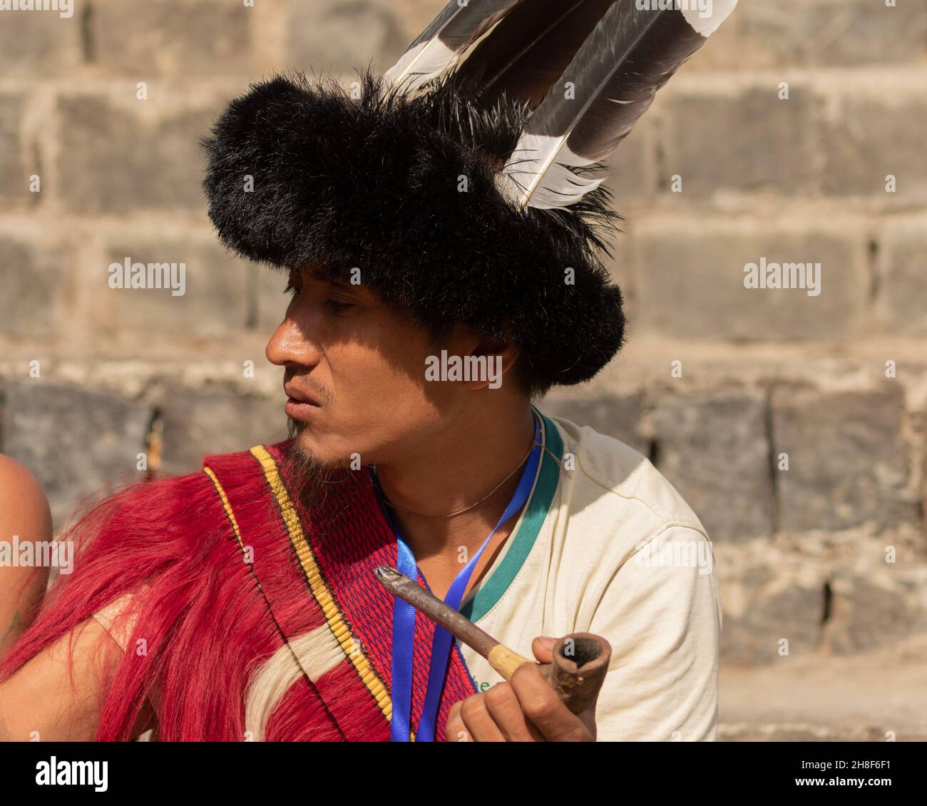 Tribal naga man smoking pipe hi-res stock photography and images - Alamy