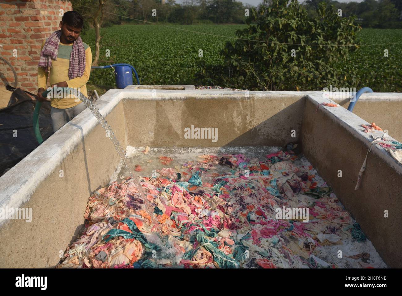 Waste fabric recycling is the process by which old clothing and other ...