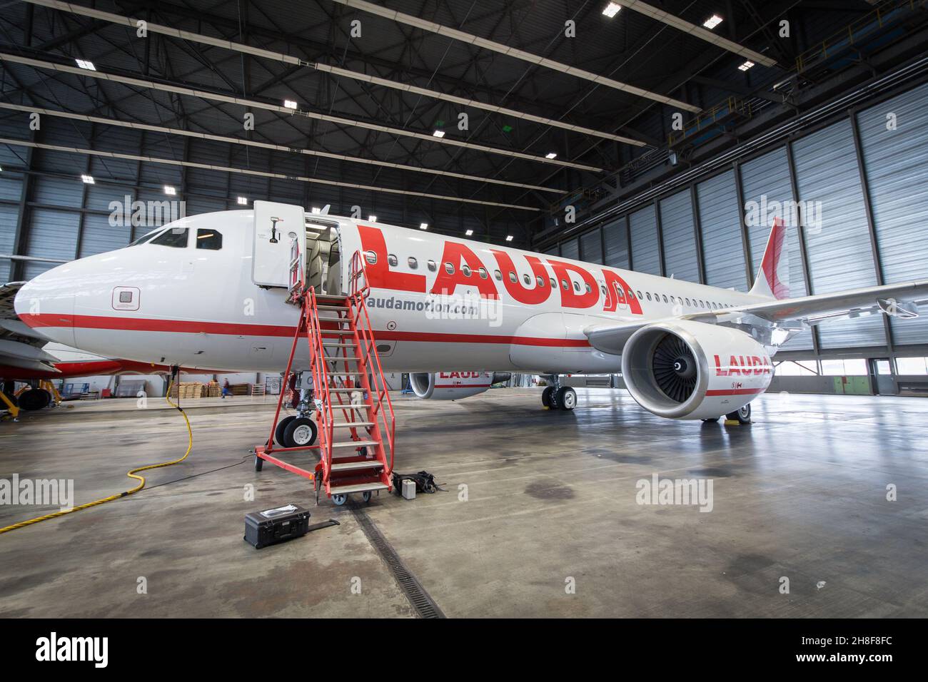 A320 airbus factory hi-res stock photography and images - Alamy