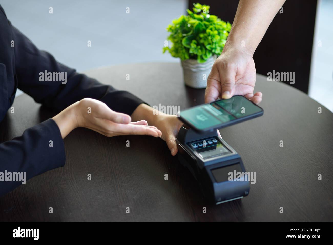 Payment terminal machine hi-res stock photography and images - Alamy