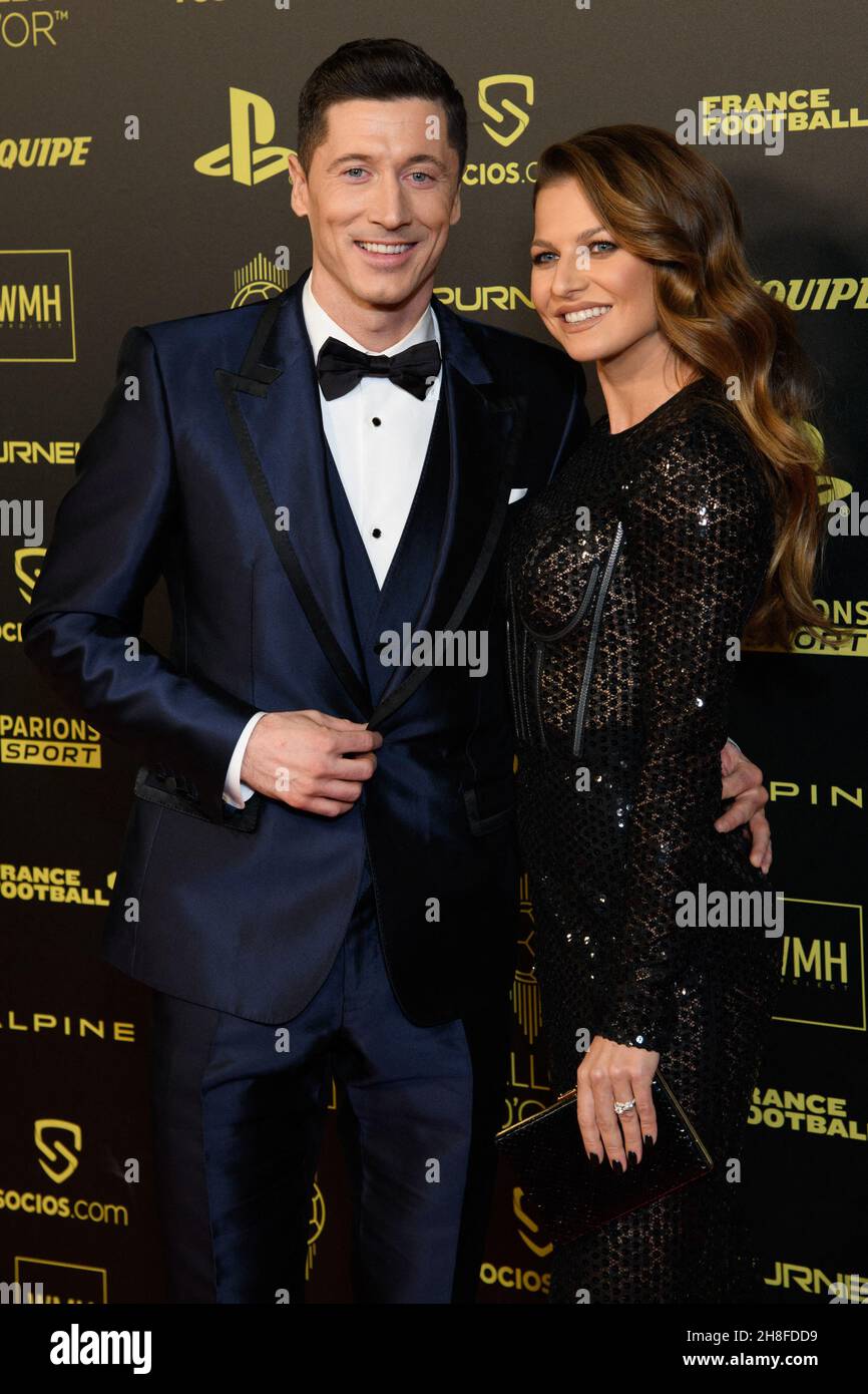 Robert lewandowski and wife anna lewandowski hi-res stock photography ...