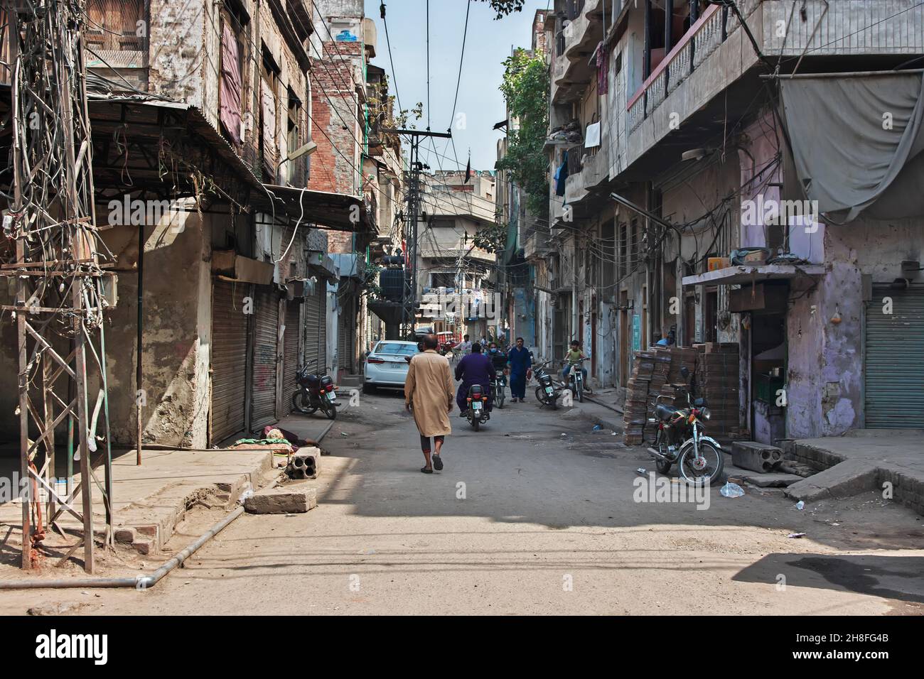 The vintage street in Lahore, Punjab province, Pakistan Stock Photo - Alamy