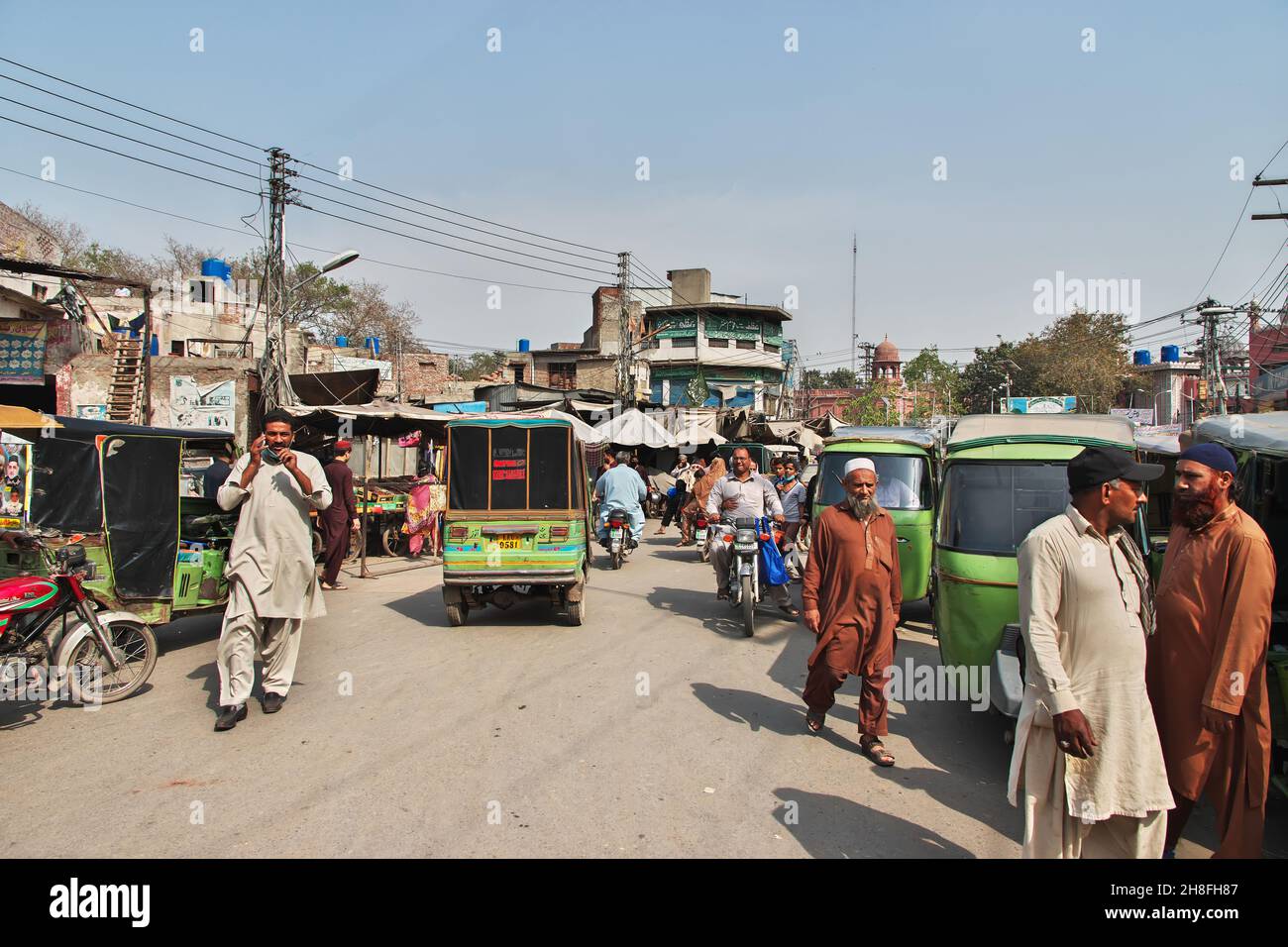 The vintage street in Lahore, Punjab province, Pakistan Stock Photo - Alamy