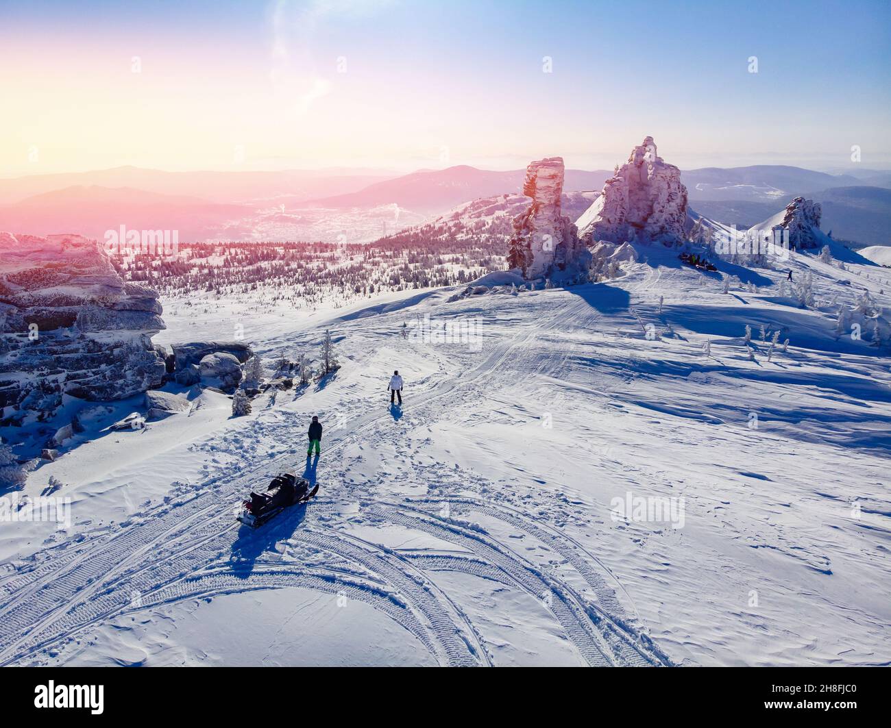 Aerial view group snowmobile friends hi-res stock photography and ...