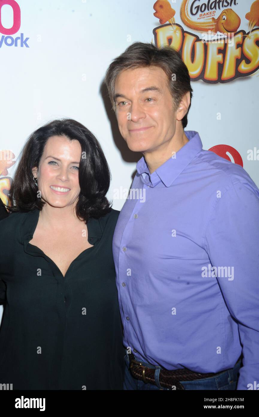 Lisa oz hi-res stock photography and images - Alamy