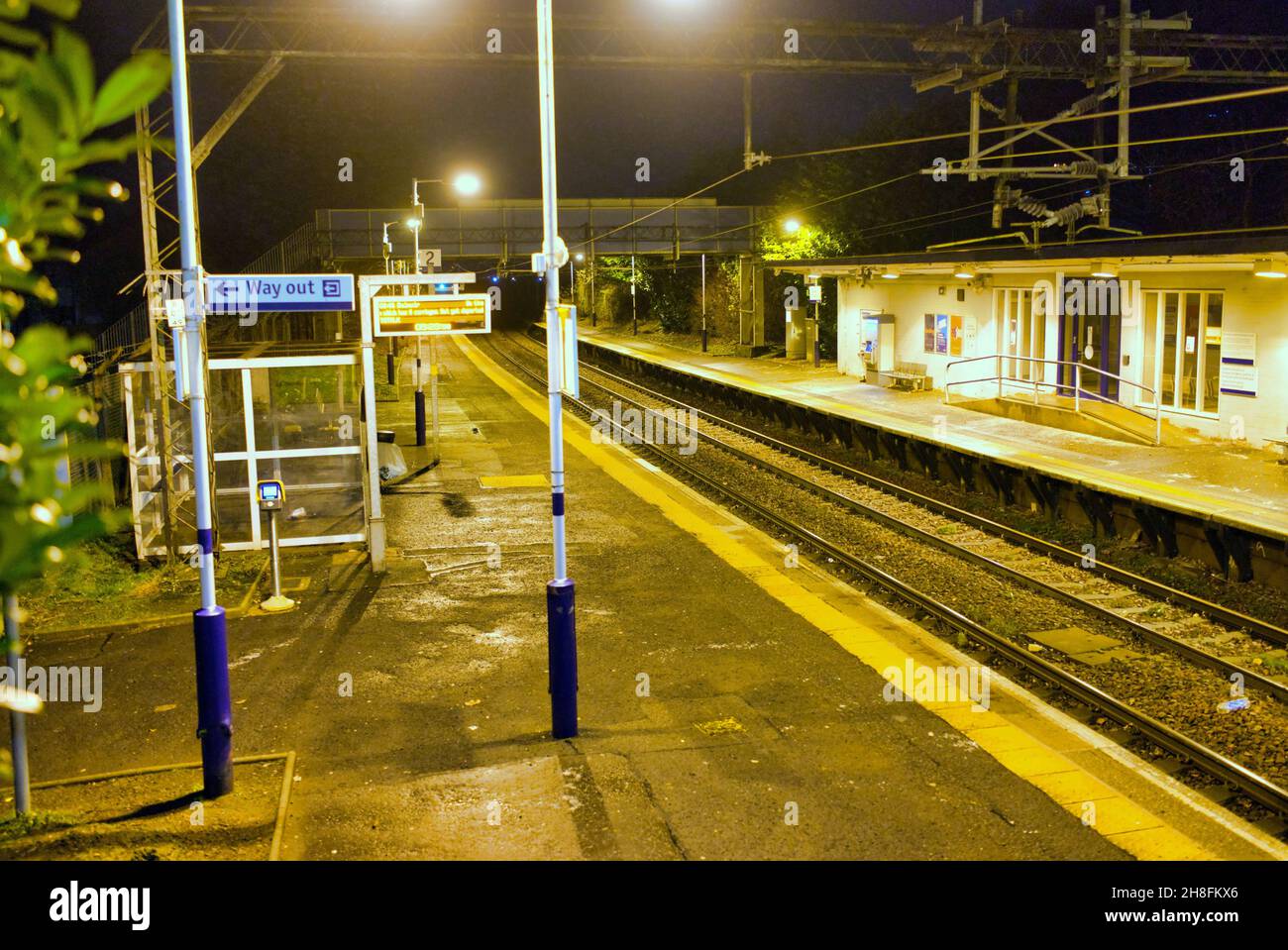 Dalmuir station hi-res stock photography and images - Alamy