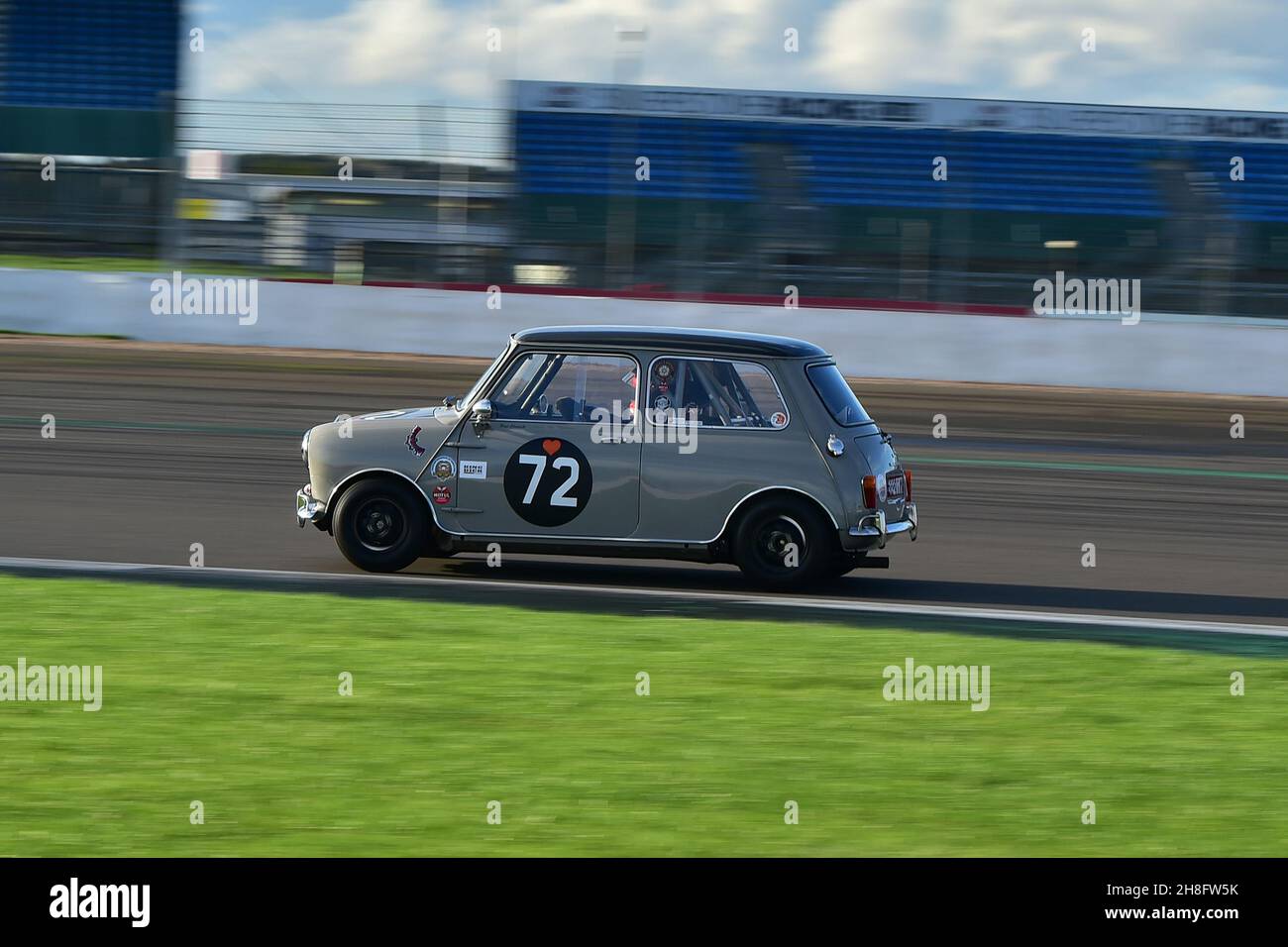 HRDC Jack Sears Trophy, for 1958 to 1966 Touring cars, 45 minutes of ...