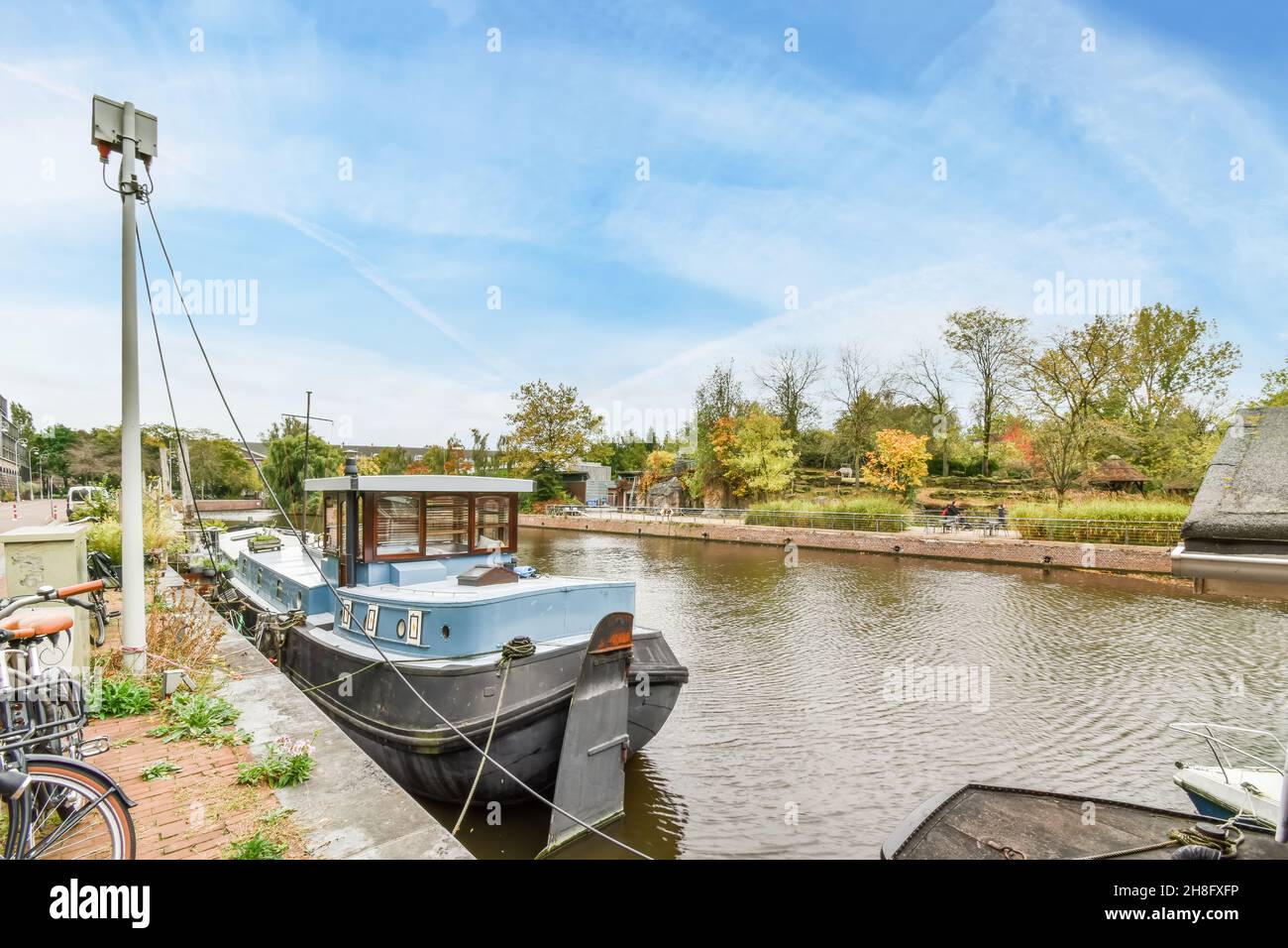 Modern residential building in the countryside hi-res stock photography ...