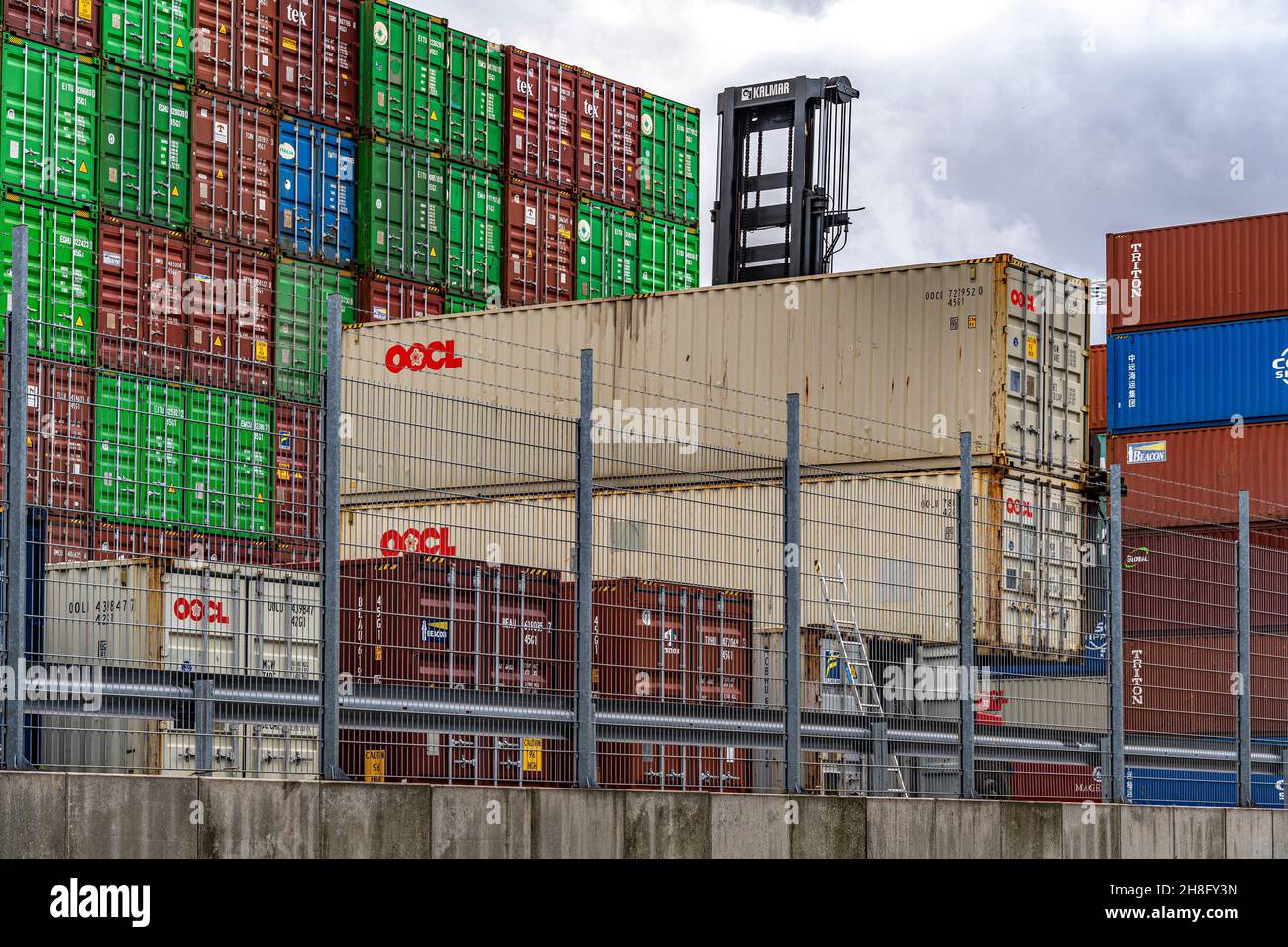 Shipping containers stacked containers ready for loading hi-res stock ...