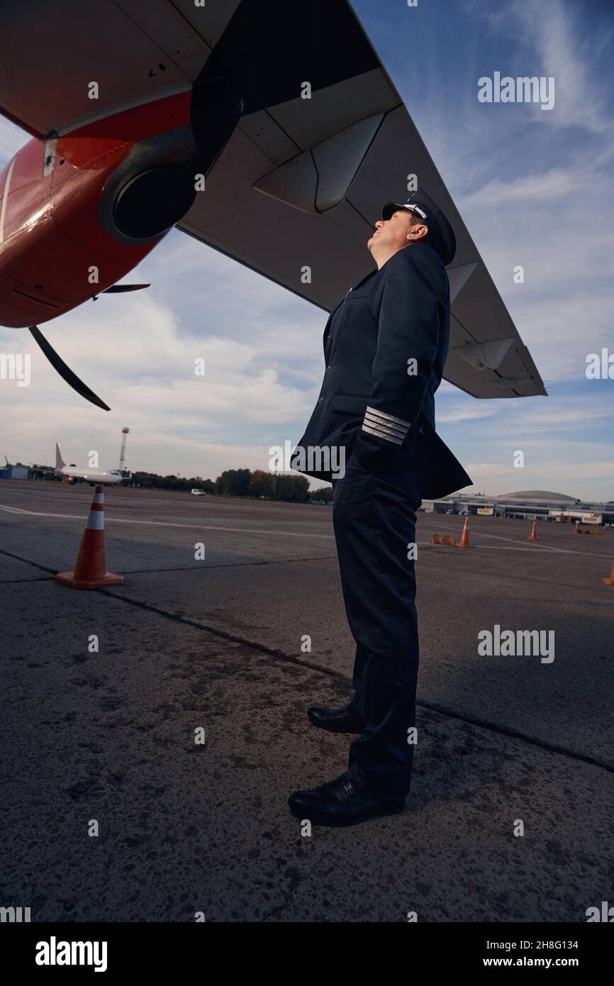 Inspecting captain hi-res stock photography and images - Alamy