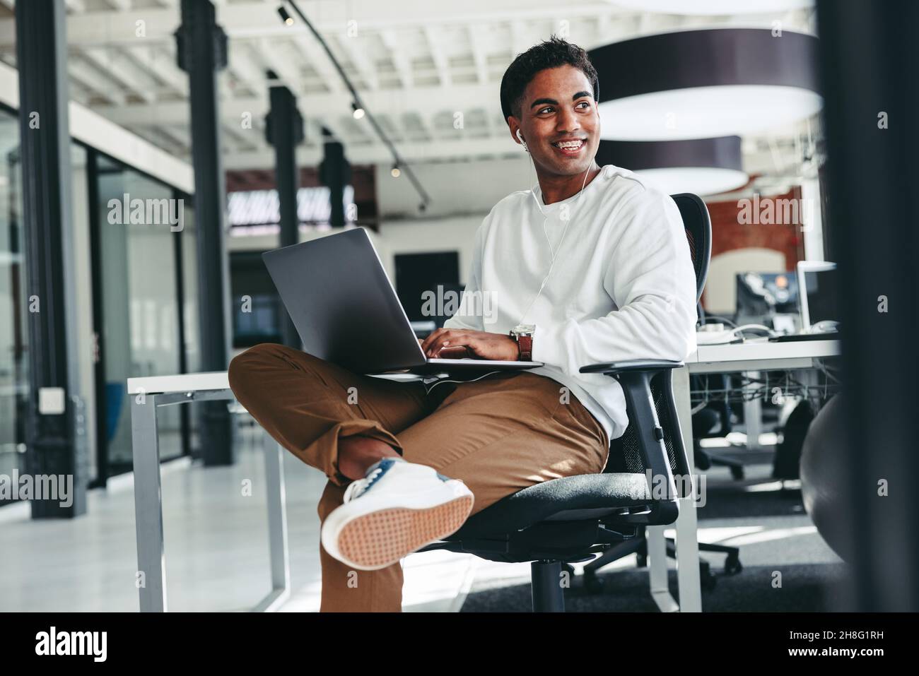 Modern software hi-res stock photography and images - Alamy