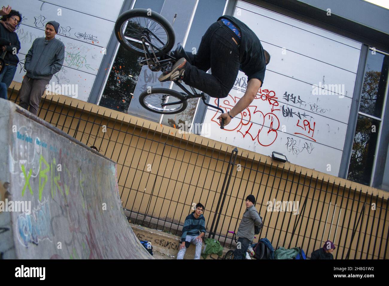 Jumping ramps hi-res stock photography and images - Alamy