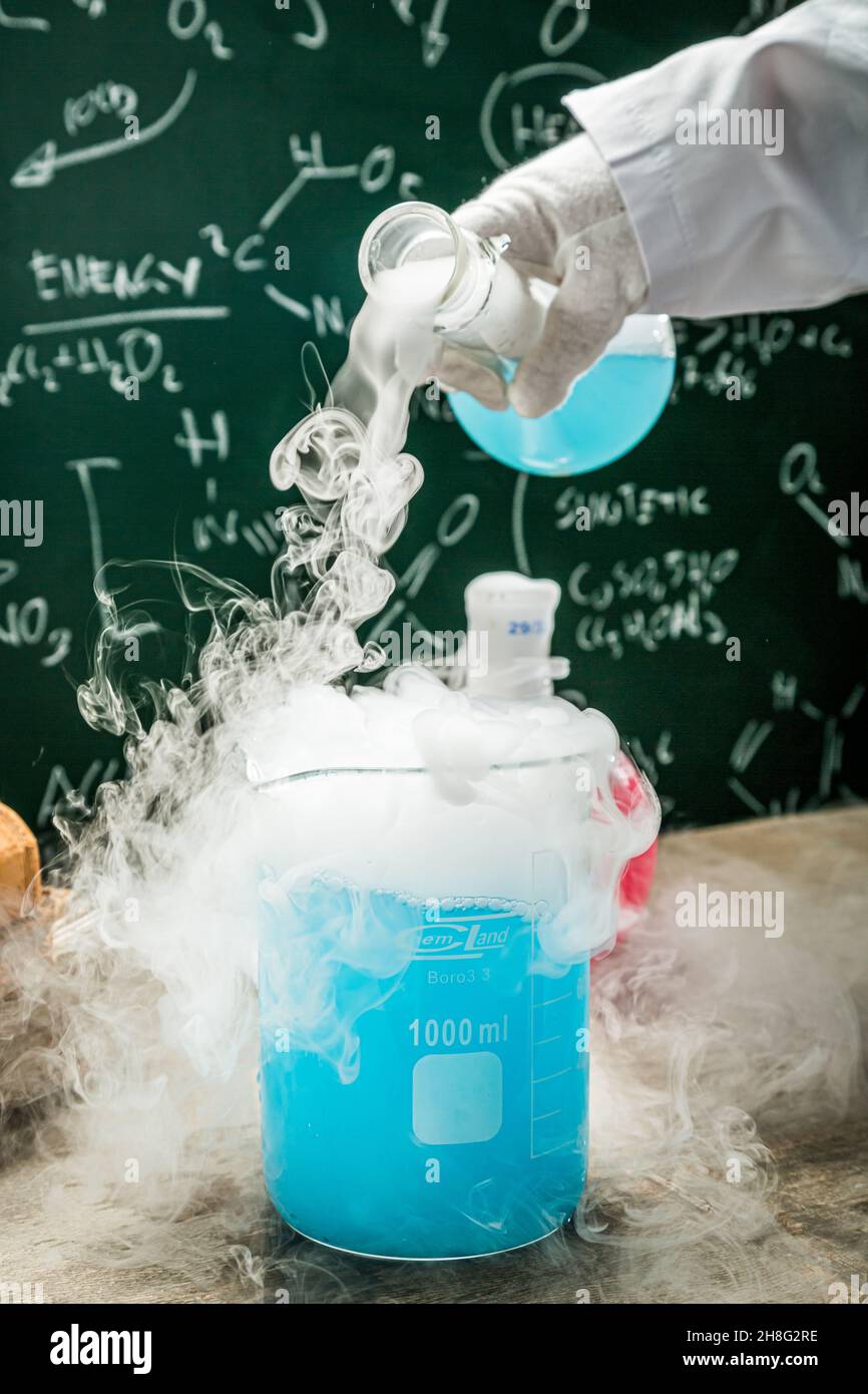 Practical chemical tests in academic laboratory. Practical chemistry ...