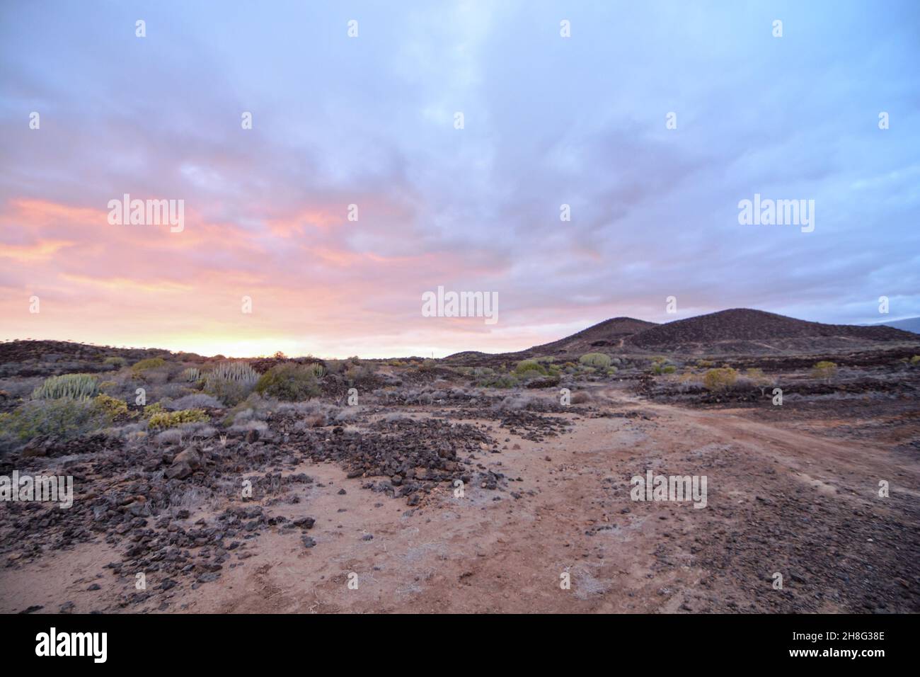 Beautiful shot desert under hi-res stock photography and images - Alamy