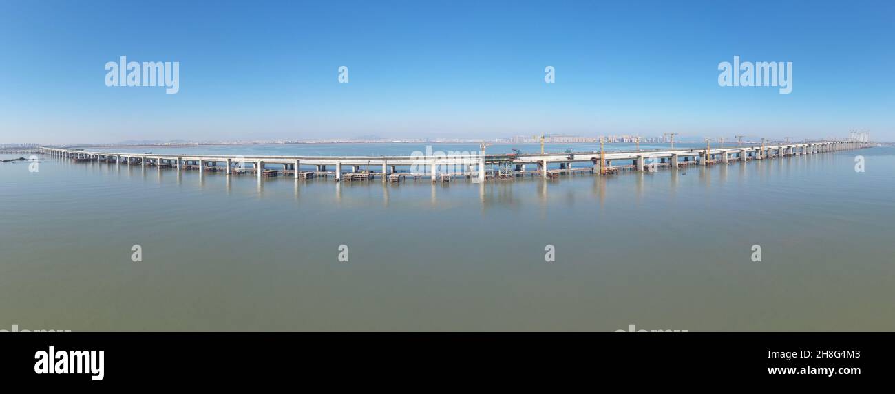 (211130) -- QUANZHOU, Nov. 30, 2021 (Xinhua) -- Aerial photo taken on ...