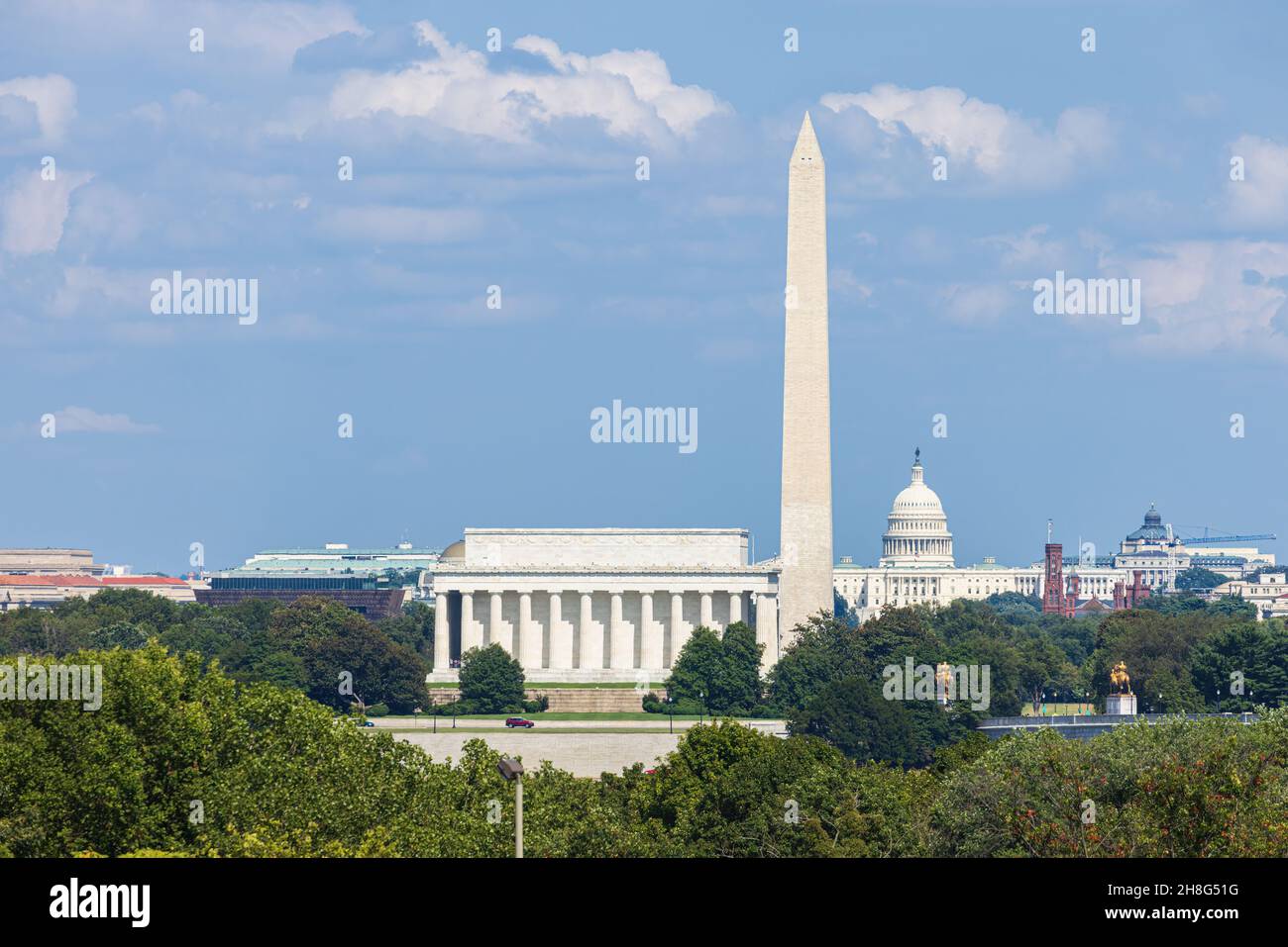 Washington D.C. City View Including Lincoln Memorial, Washington ...