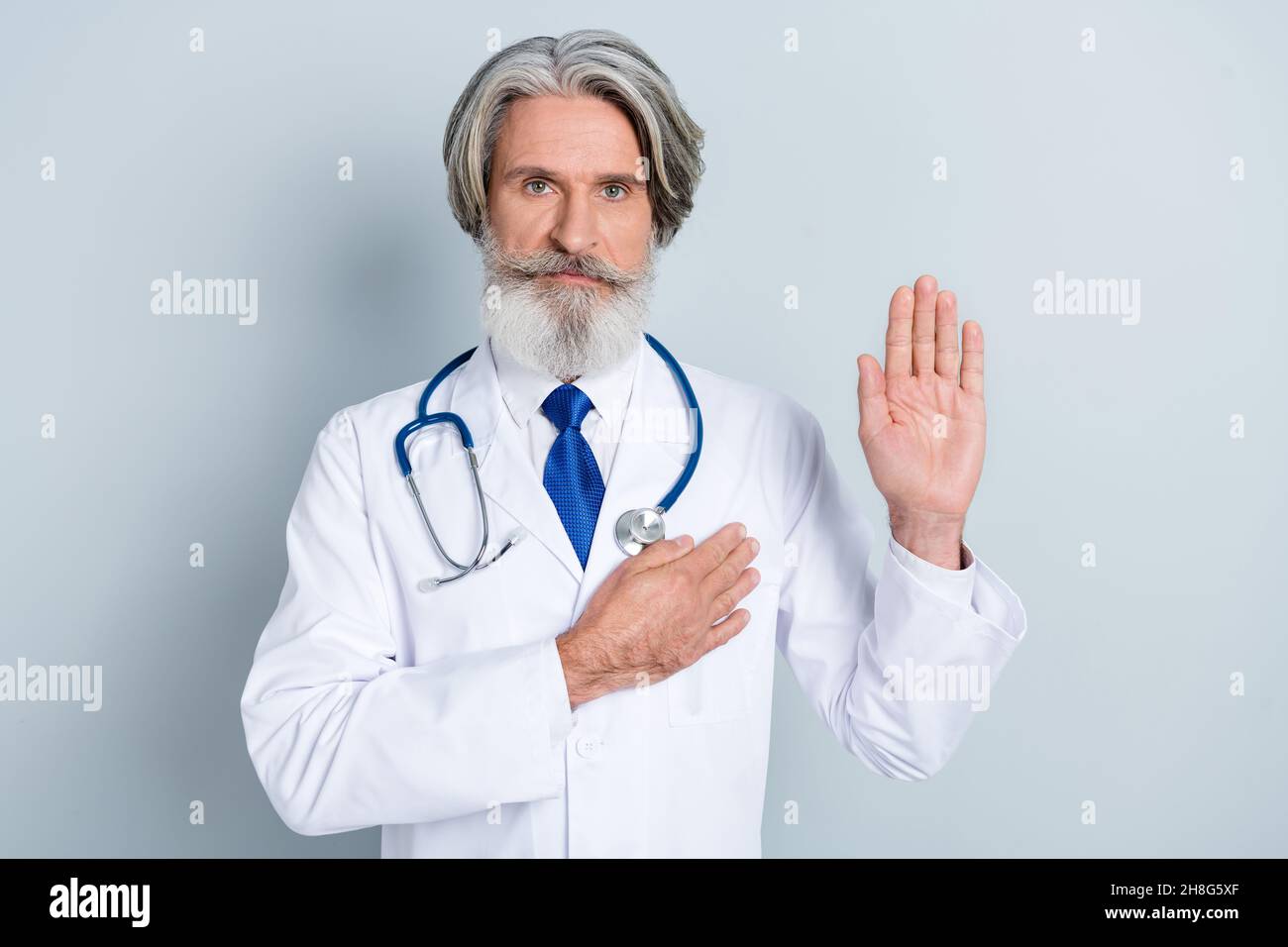 Doctor hippocratic oath hi-res stock photography and images - Alamy