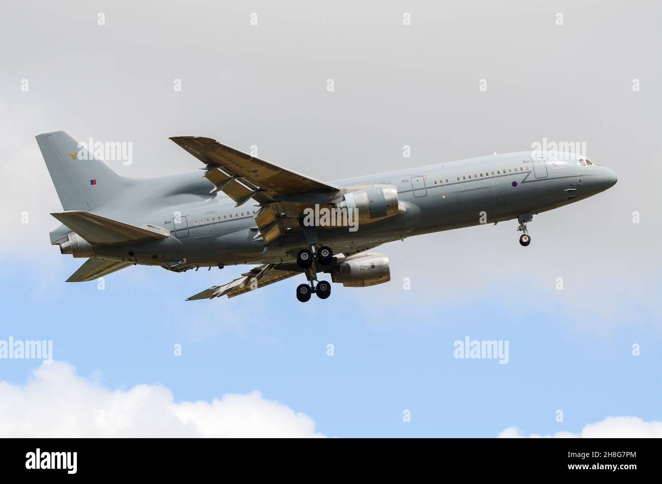 Royal Air Force Lockheed L-1011 Tristar 500 tanker transport jet plane ...