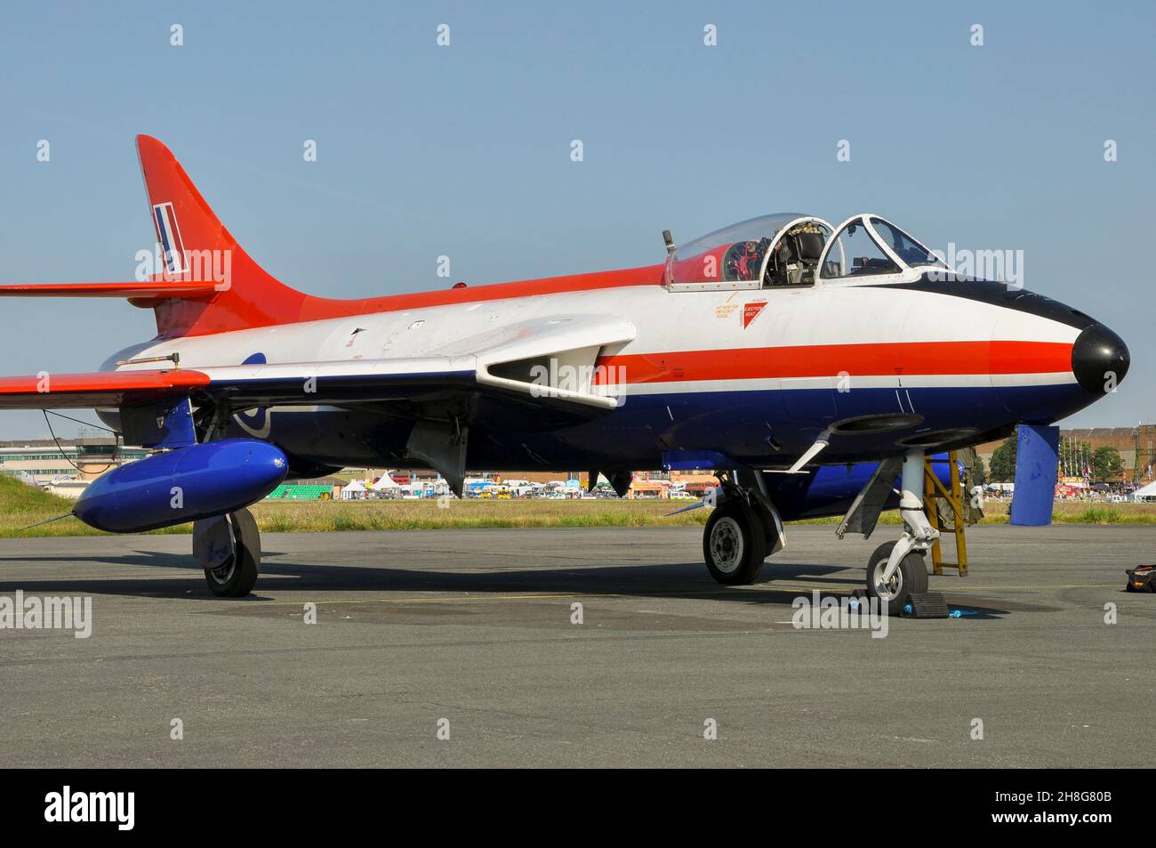 Hawker hunter military aircraft hi-res stock photography and images - Alamy