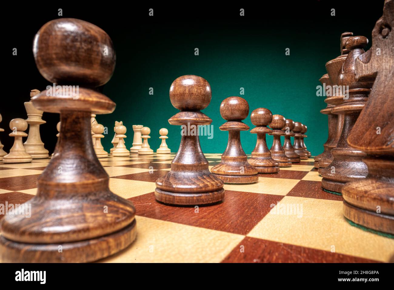 Classic chess hi-res stock photography and images - Alamy
