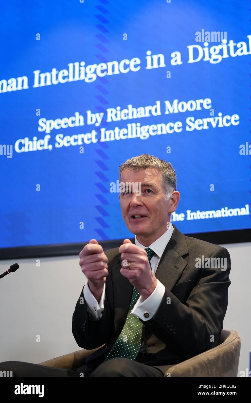 Richard moore mi6 hi-res stock photography and images - Alamy