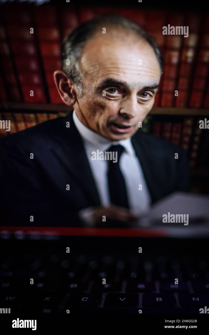 French far-right media pundit Eric Zemmour delivers a speech to ...