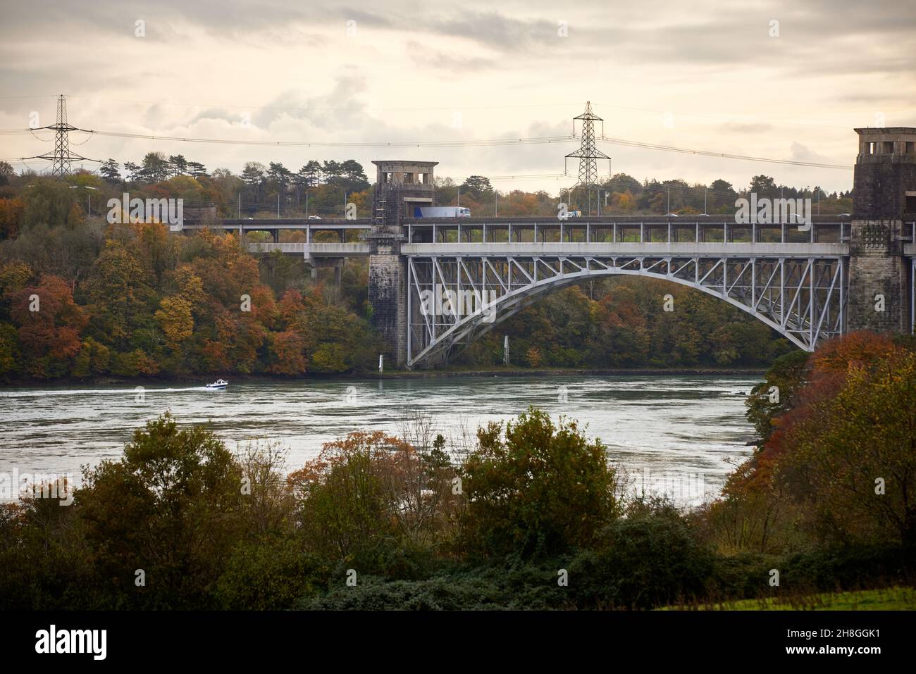 Originally designed by Robert Stephenson, Britannia Bridge Bangor ...