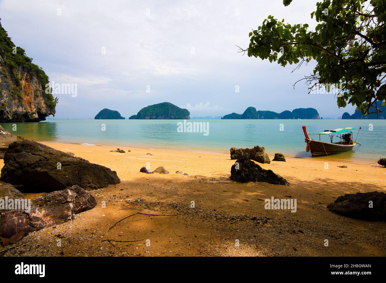 Islands and limestone cliffs of Andaman Sea, Phang Nga Bay, Thailand ...