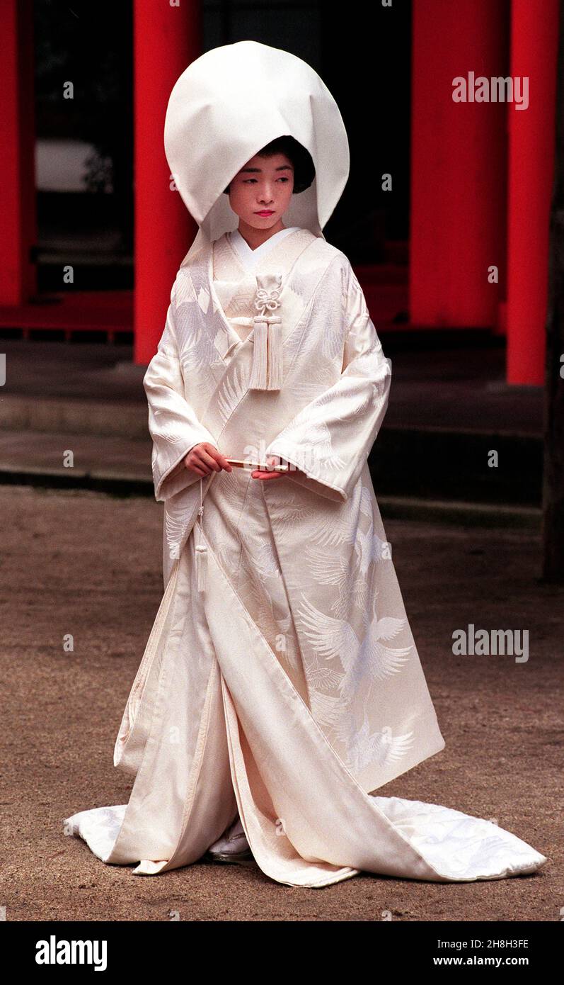 Japanese Wedding Bride in traditional costume Kyoto Japan Stock Photo ...
