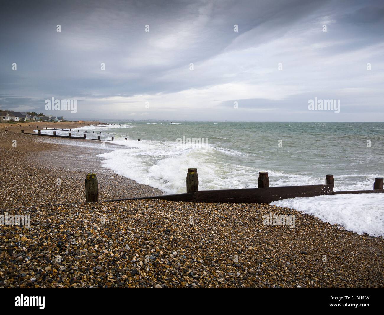 Coastal groynes hi-res stock photography and images - Alamy