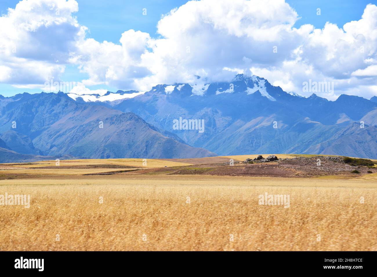 Andean scenery in the Cusco region Stock Photo - Alamy