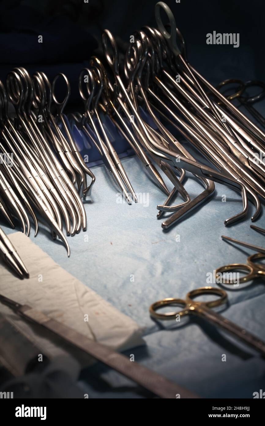 Operating room tools hi-res stock photography and images - Alamy
