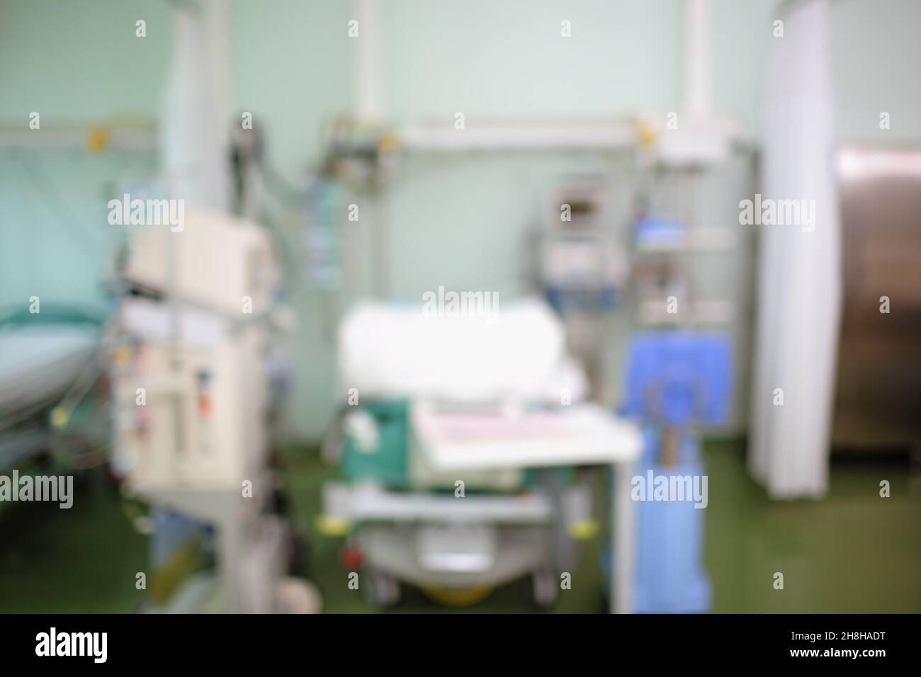 Coma patient intensive care unit hi-res stock photography and images ...