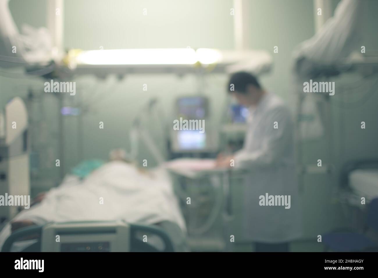 Ward round hospital hi-res stock photography and images - Alamy