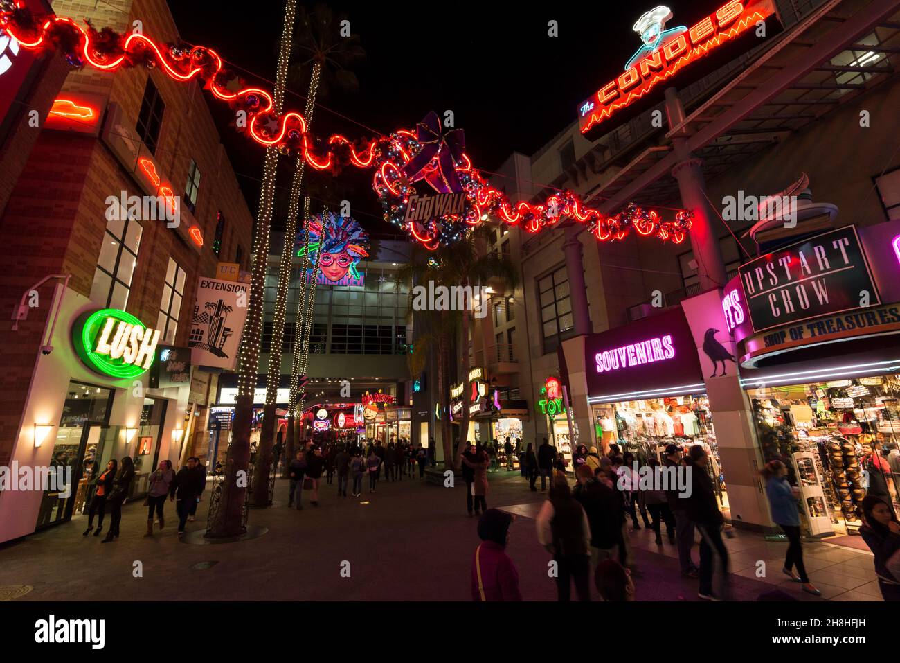 Busy night scene at citywalk Universal studion california Stock Photo ...