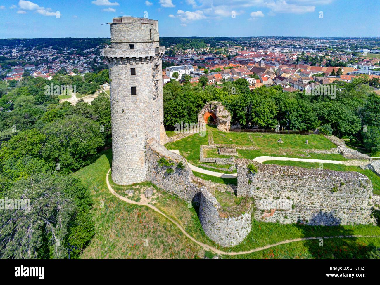 France, Essonne, Montlhéry, the tower of Montlhéry Stock Photo - Alamy