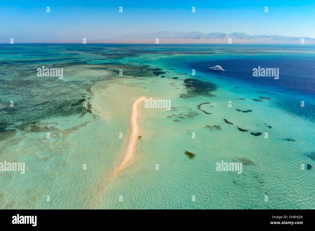 Egypt, Red Sea, gulf of Suez, strait of Gubal, near Sharm-el-Sheikh ...