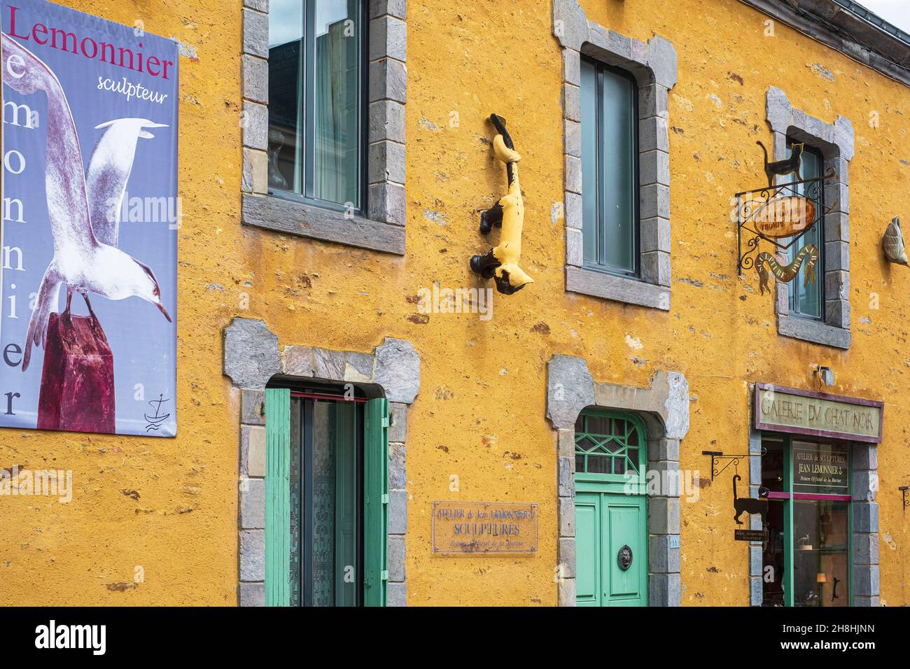 France, Morbihan, La Gacilly, gallery of the artist Jean Lemonnier ...